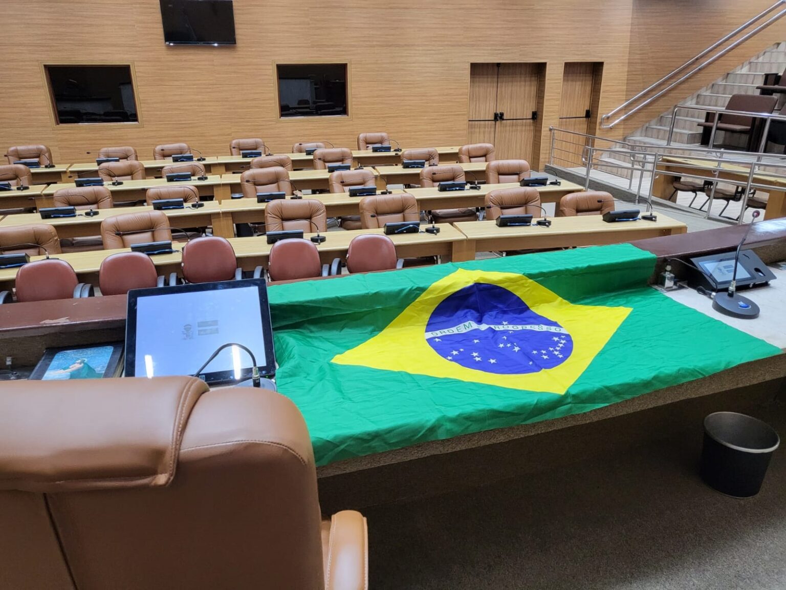 Dia da Bandeira: Saiba a história deste símbolo nacional - Assembleia ...